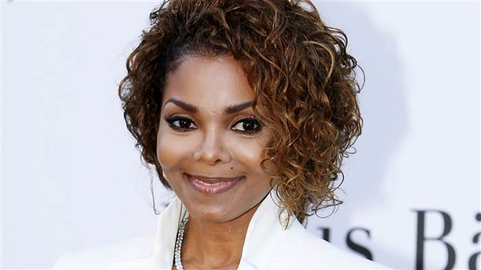 Janet Jackson converts to Islam