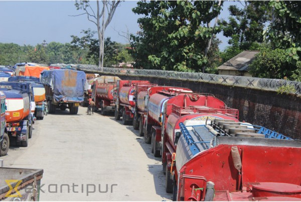 88 fuel tankers enter through Jogbani border
