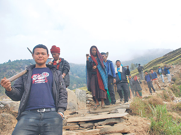 Dhading folk construct foot trails