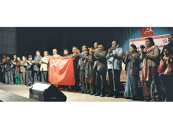 Second-rung leaders campaign for reunion of Maoist parties