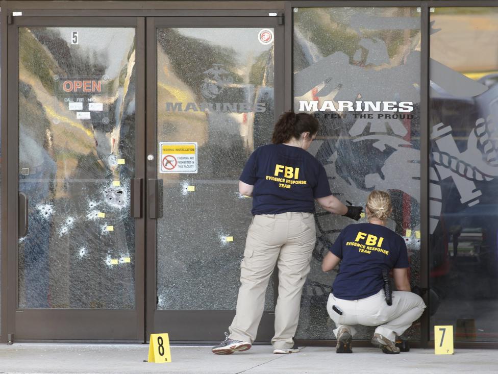 US shootings: 4 marines, suspected gunman killed