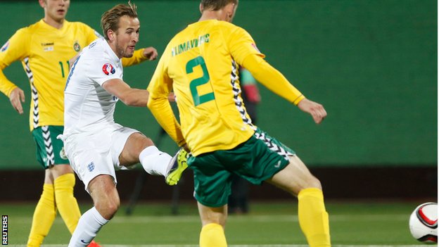 Euro 2016: England qualify with perfect 10 wins