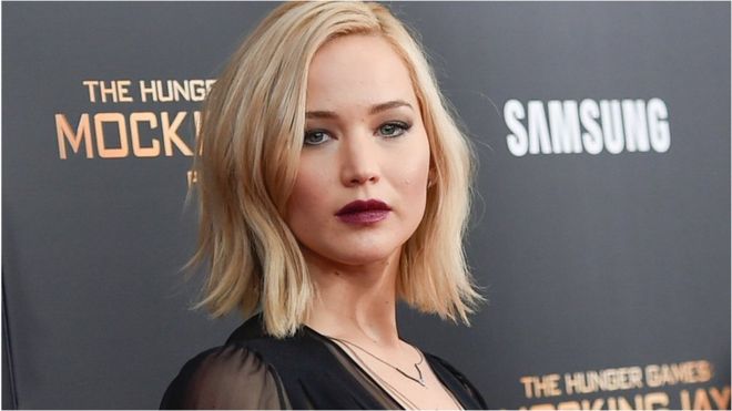 Jennifer Lawrence jokes about being single