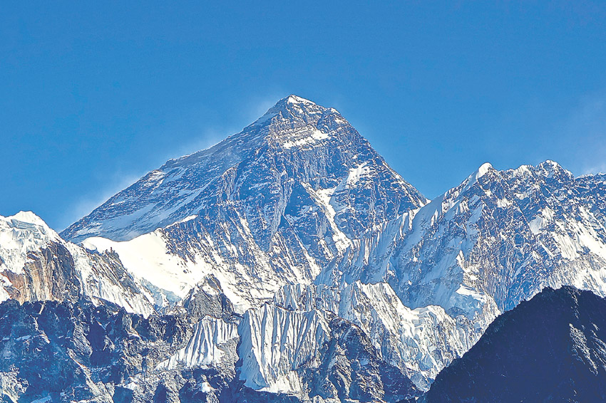 2015 Everest permits extended for two years