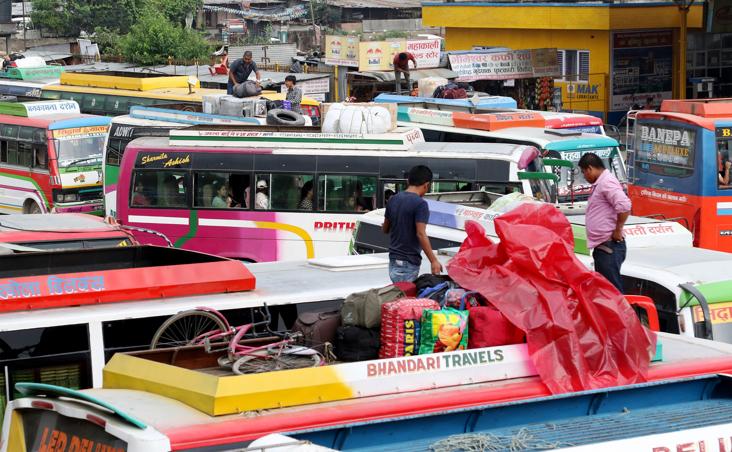 Dashain travel rush begins (Photo feature)