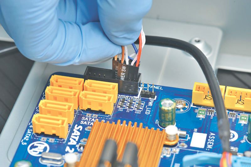 PC Build 102: Filling in your PC Case