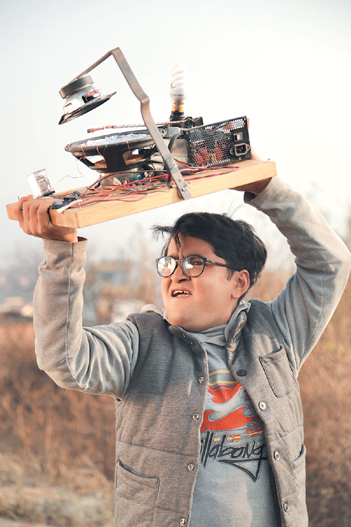 Bijuli Machine trailer electrifies