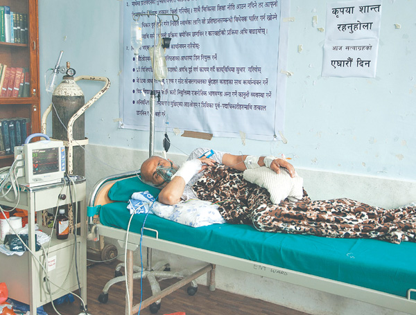 Govt team begins talks with Dr KC