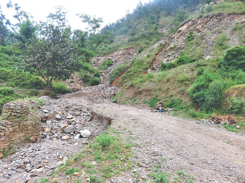 Road links to Jajarkot VDCs remain cut off