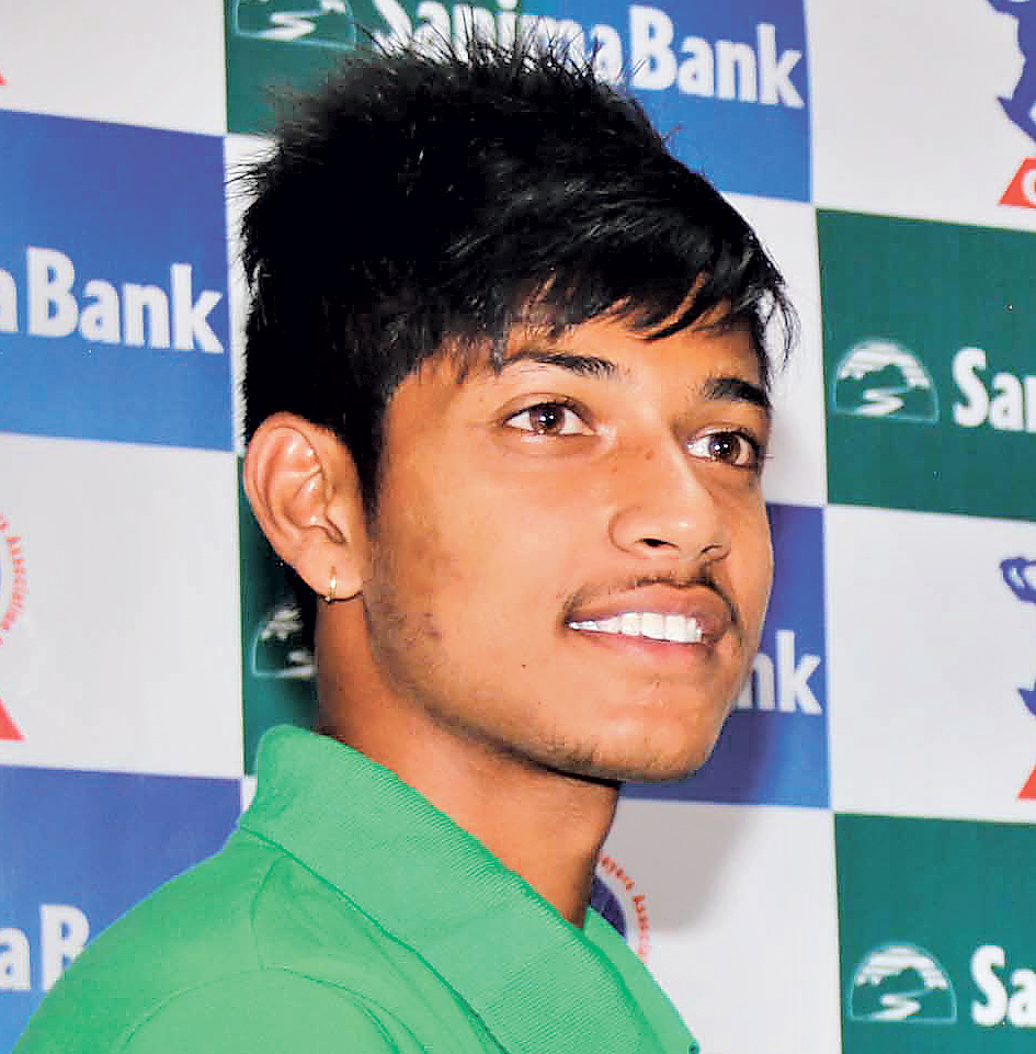 Lamichhane gets sports scholarship from Sanima