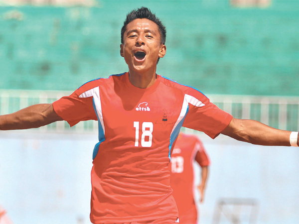 Shrestha sends Nepal into final