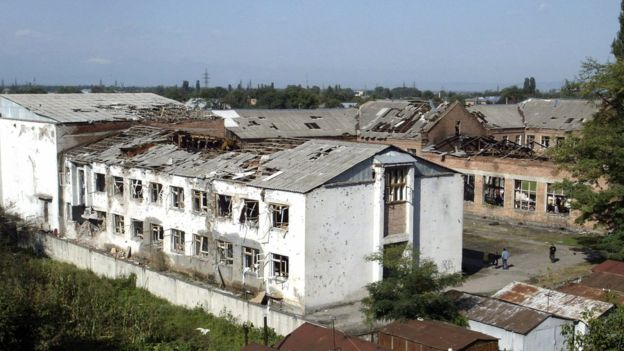 Beslan school siege: Russia 'failed to prevent' massacre