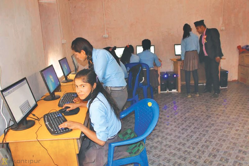 Nepali migrant workers donate 20 computer sets for school