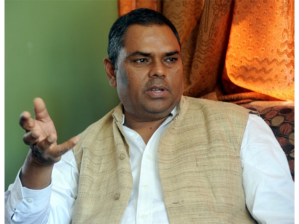Time for people's revolution: Yadav