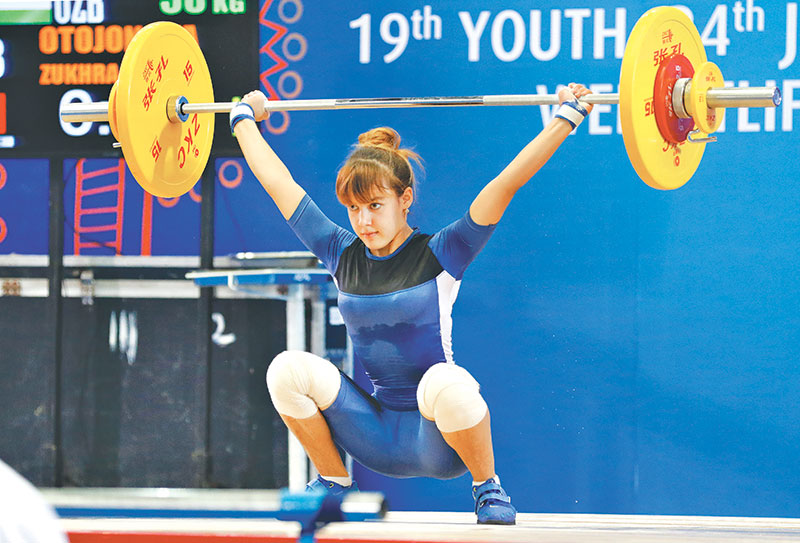 Thai lifter shatters six-year old WR