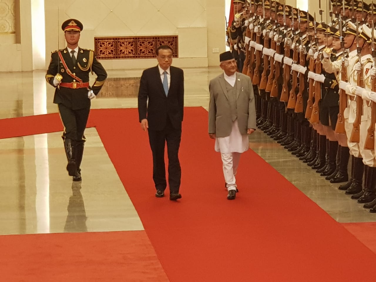 Oli meets Chinese PM Li Keqiang