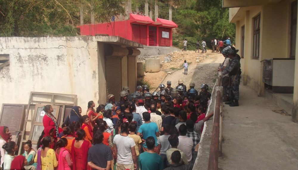 Woman dies after caesarean delivery, Pyuthan district hospital tense