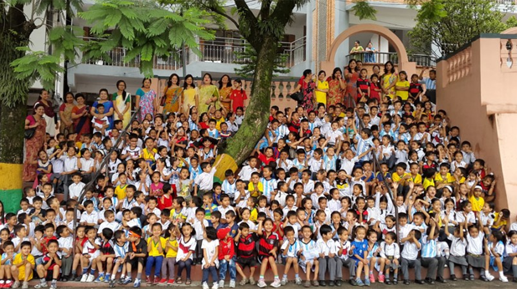 When schools have over a thousand students, is a quality education ...