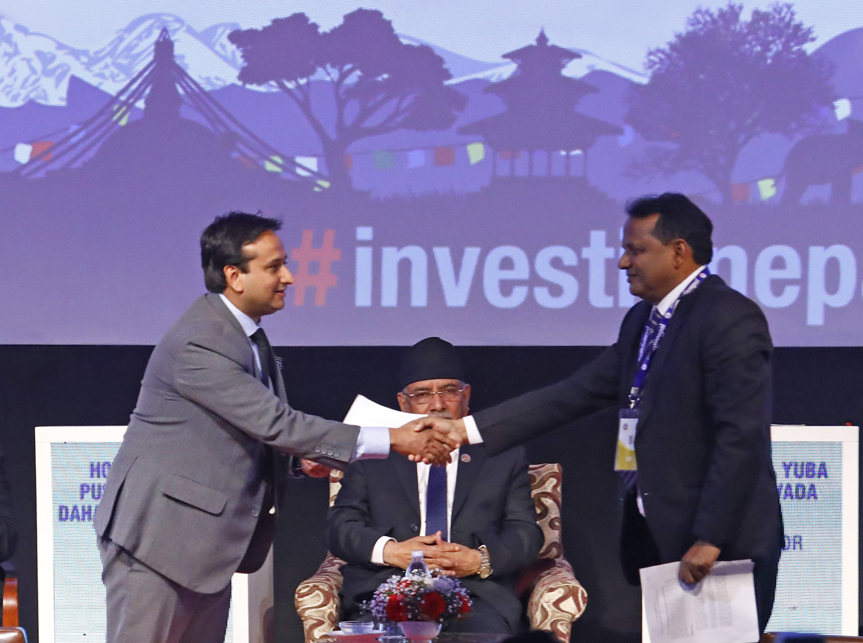 Two provinces make the most of Investment Summit