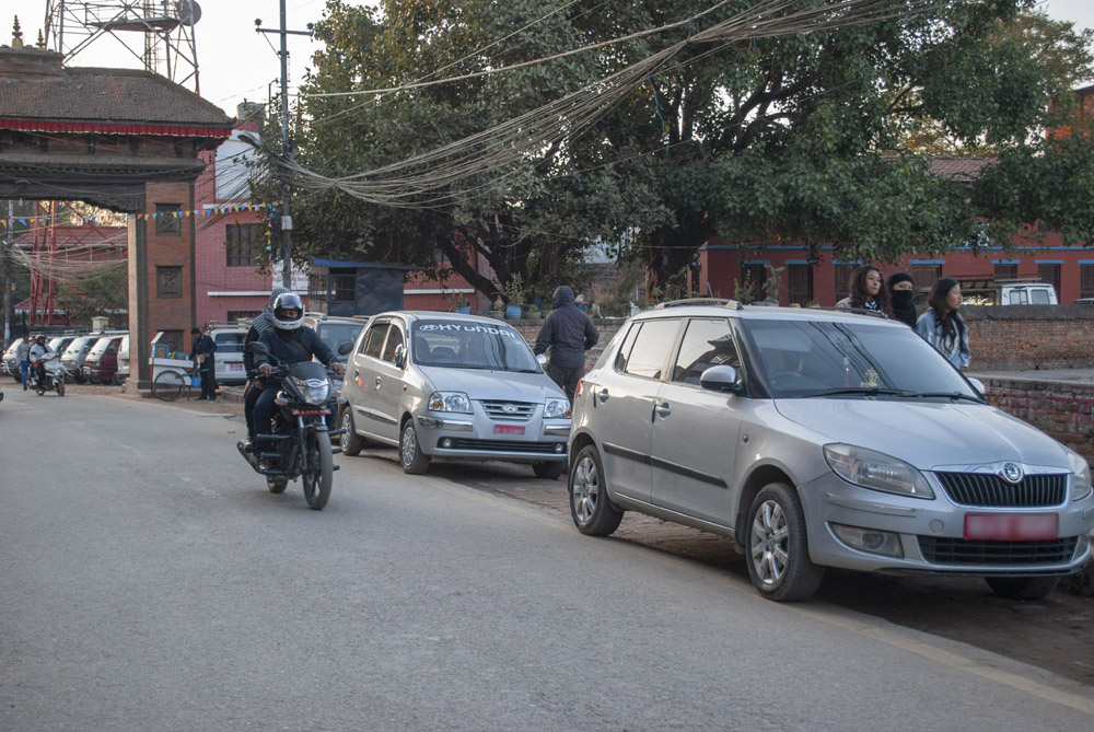 Private cars drive taxis away from Bhaktapur