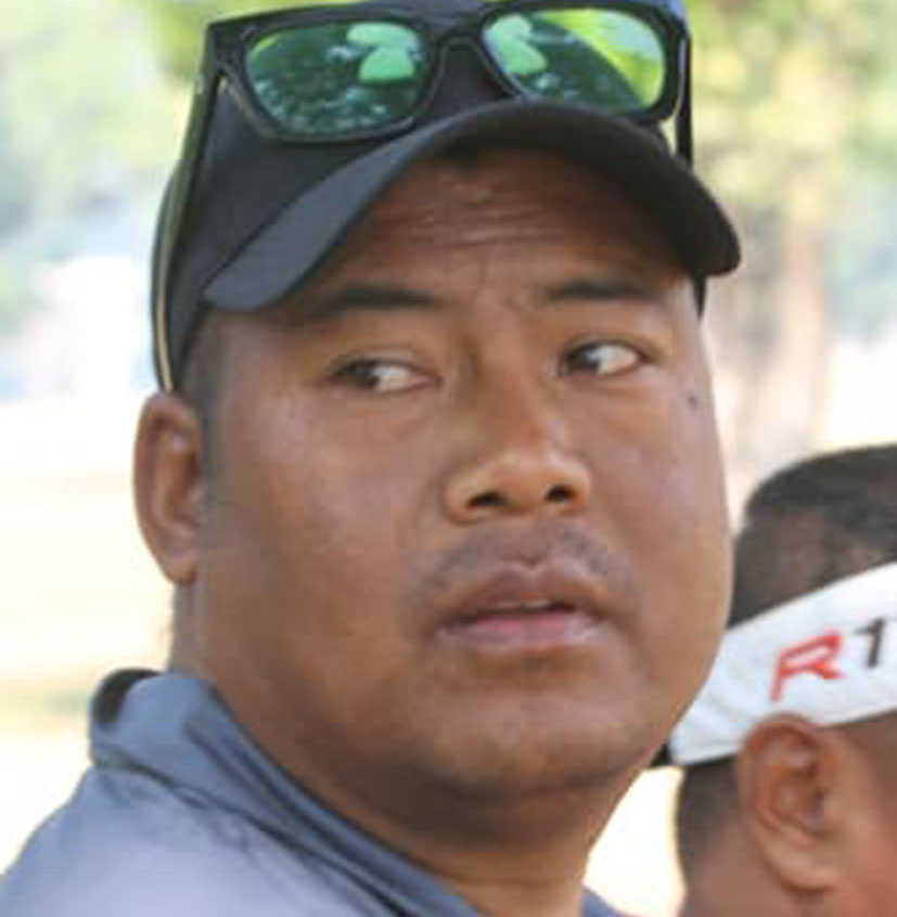 Lama takes two-stroke lead