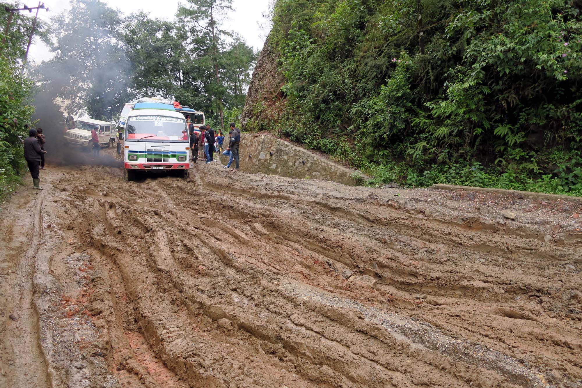 Road upgradation work along Lamosanghu-Jiri left incomplete for four years