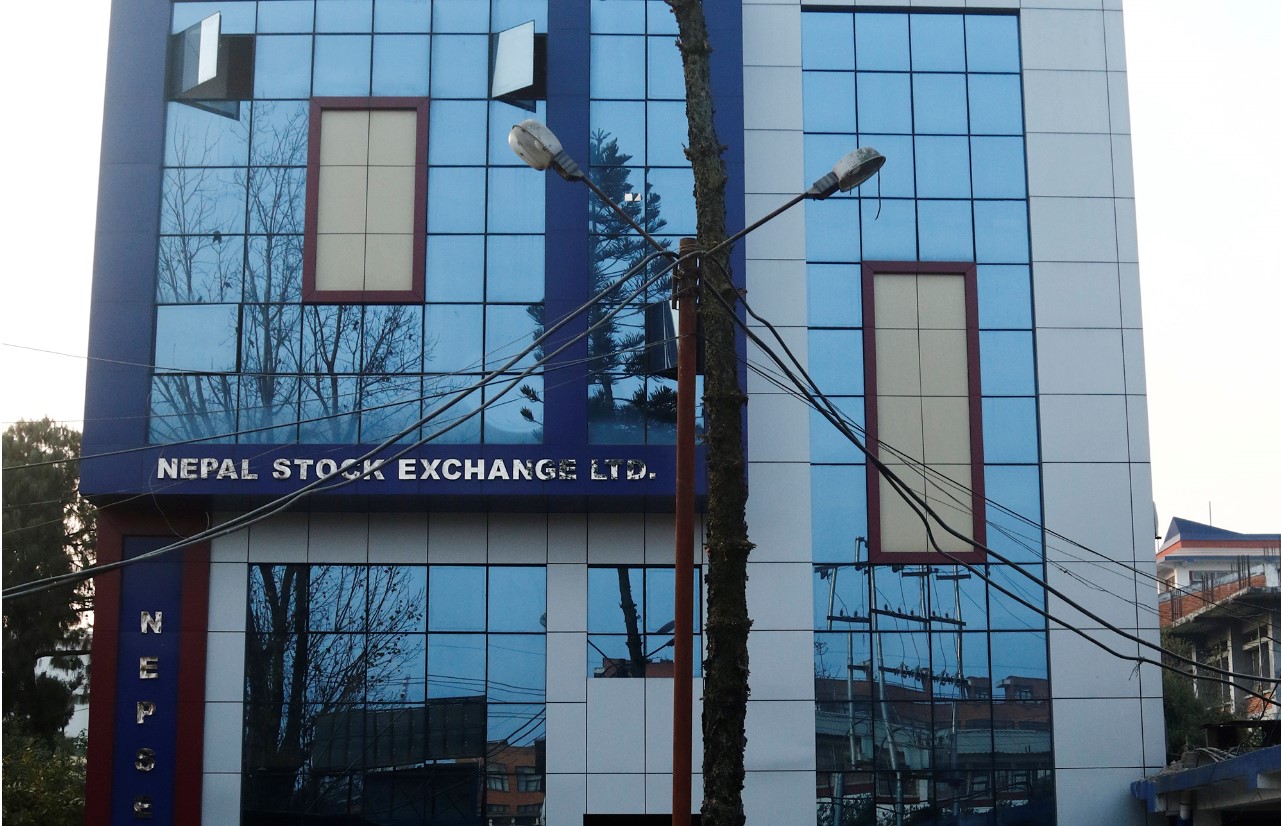 NEPSE posts double digit loss for fourth straight week