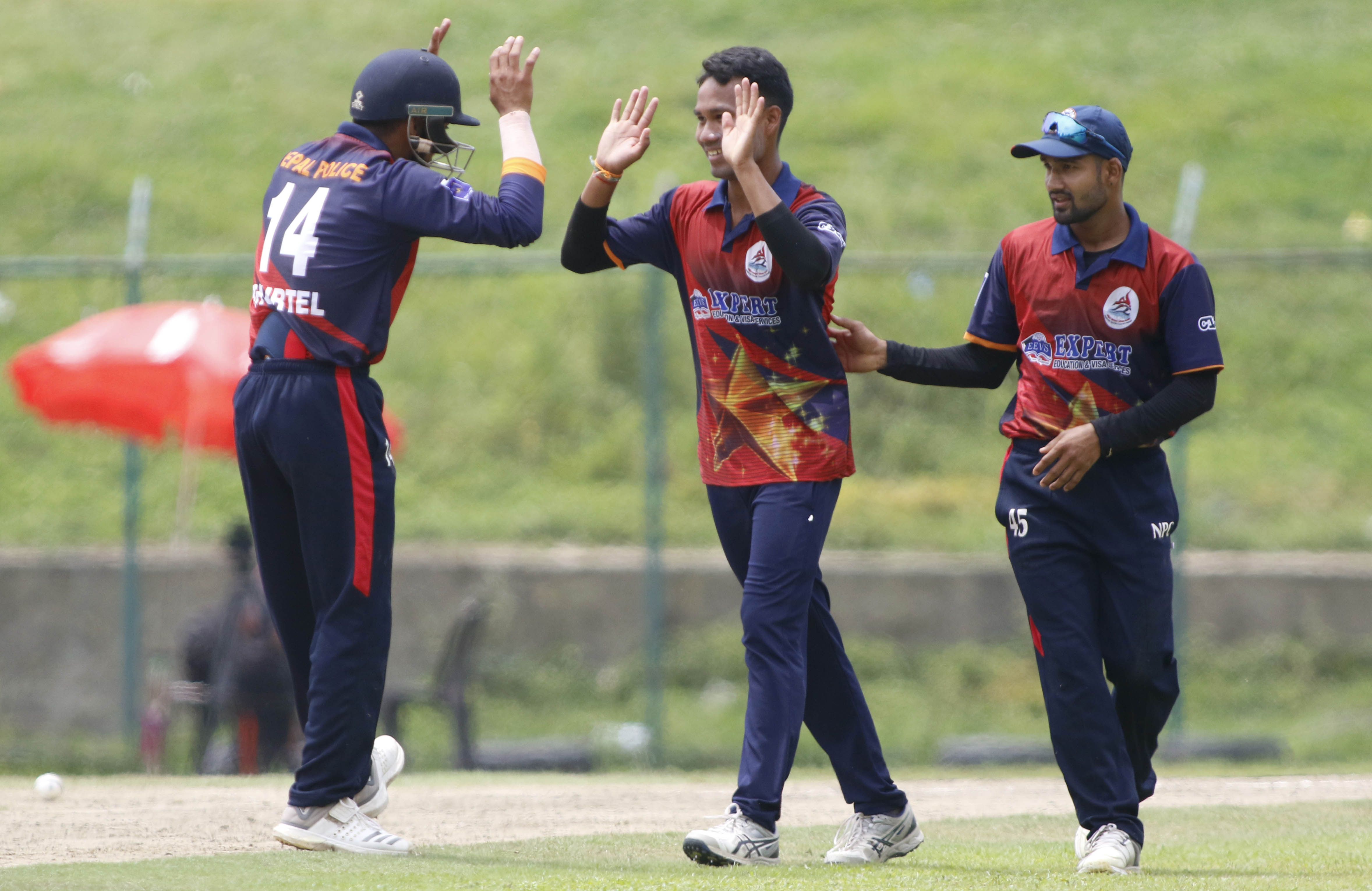 Poor shot selection on spotlight as Police survive a low-scoring affair