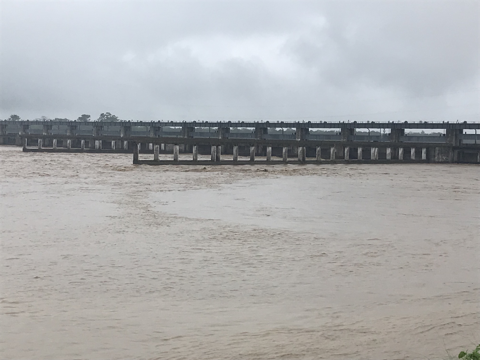 All 36 doors of Gandak Barrage opened as water level in Narayani river ...