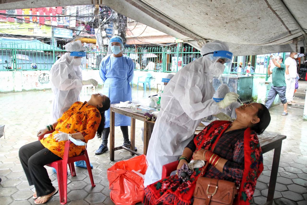 Public health experts warn of community spread of virus as Valley ...