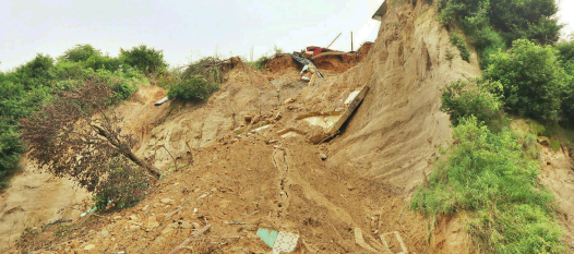 Unplanned growth of urban sprawl puts lives and houses at risk in Valley