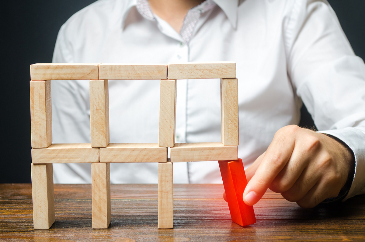 Mishandling the virus crisis