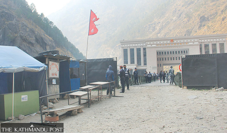 Closure of Rasuwagadhi-Kerung border puts Nepali traders on the edge of ...