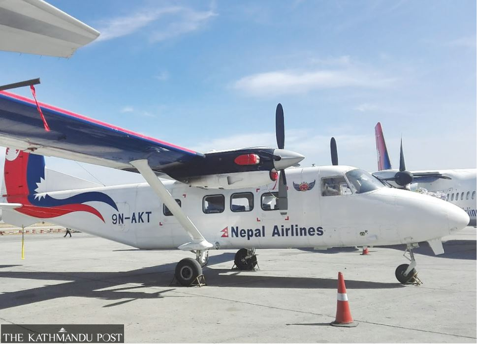 Chinese planes to go under the hammer