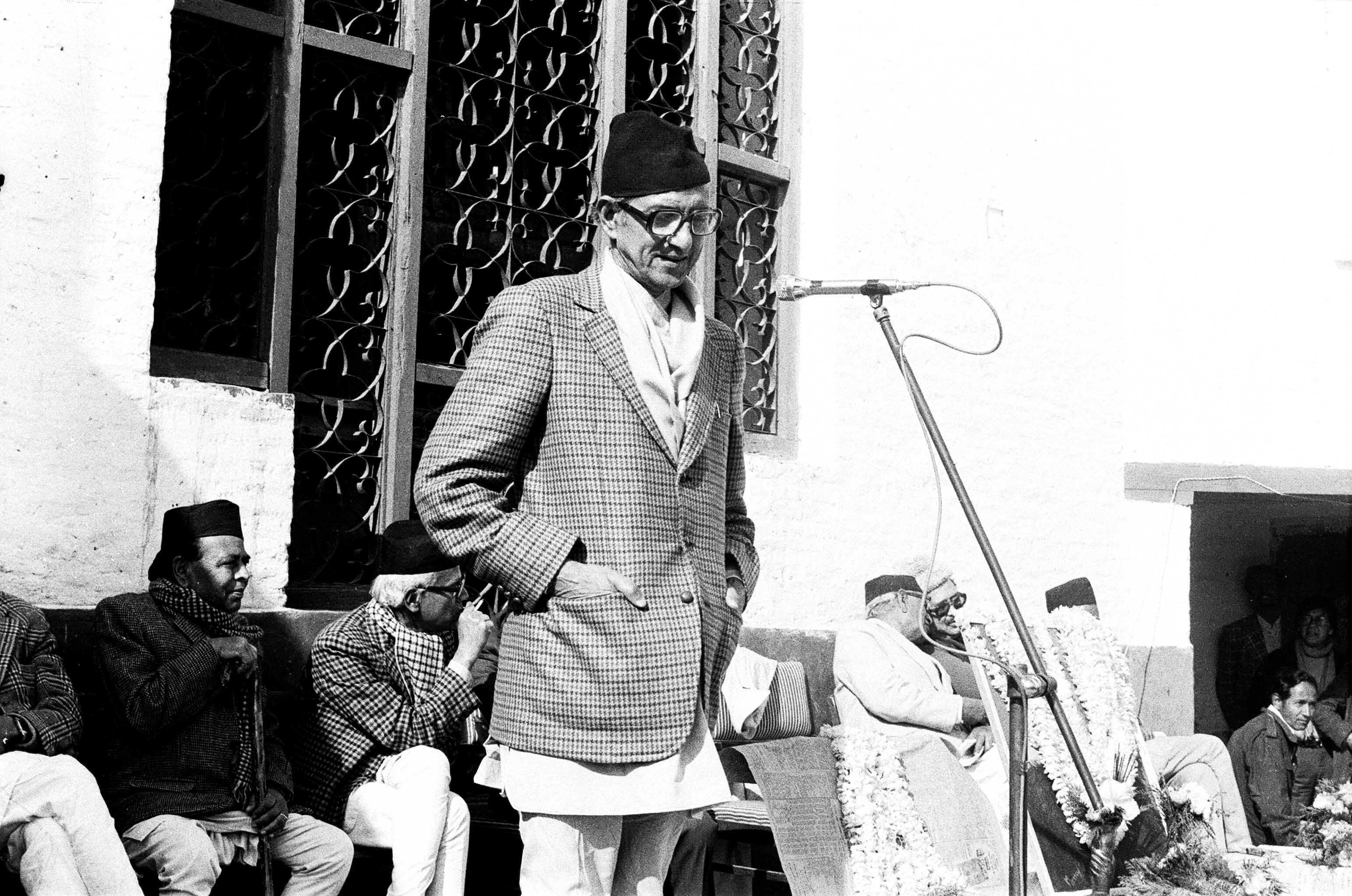 BP through his friends’ looking glasses