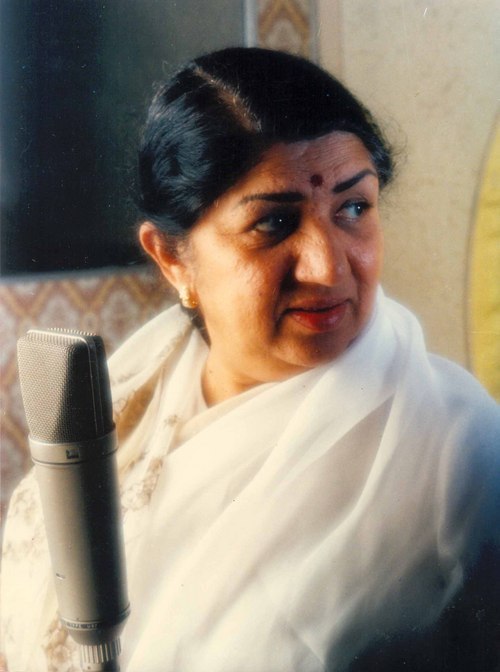 India’s legendary singer Lata Mangeshkar dies at the age of 92