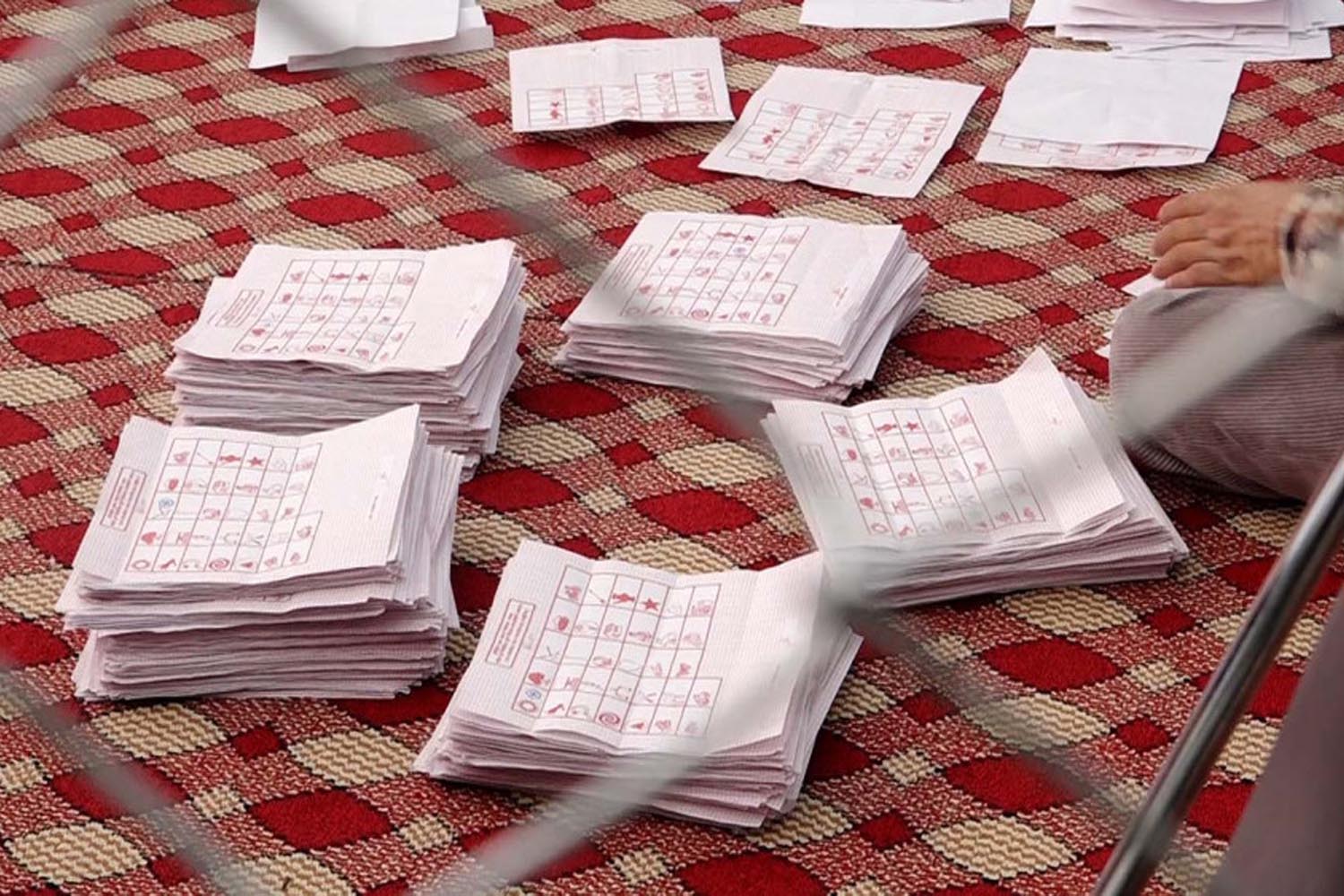 After ballot paper mix-up, calls grow for shift to electronic voting