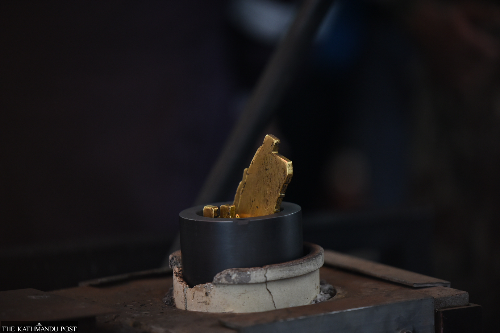 Mint Division melts seized gold