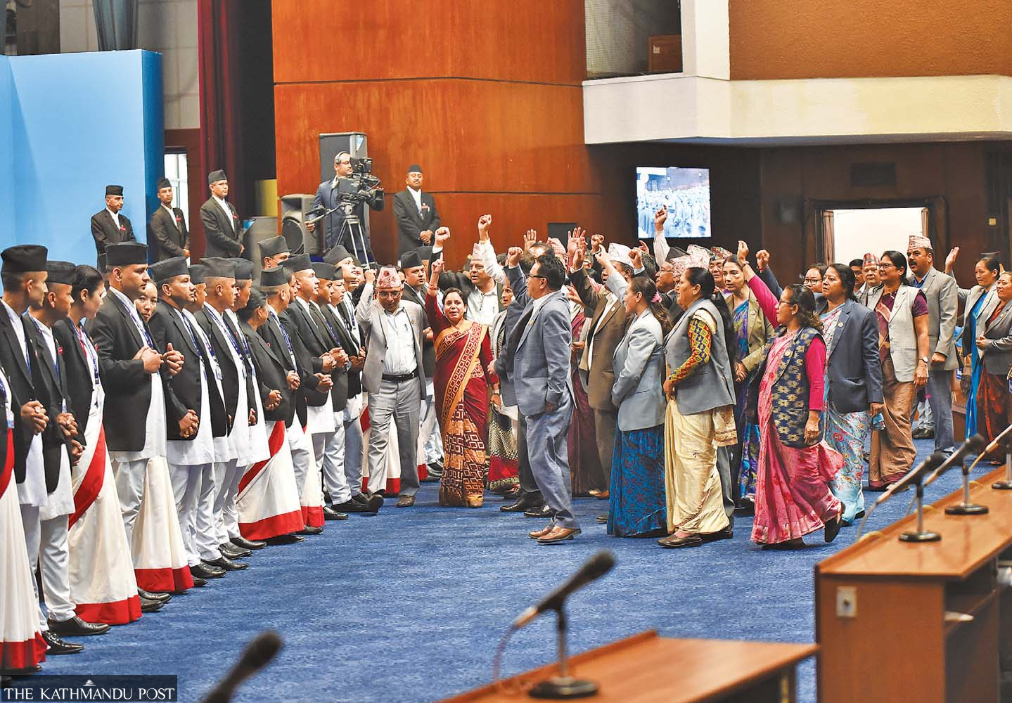 Lower house heats up over gold scam