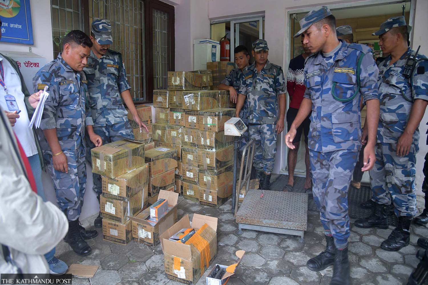 DRI suspects gold smuggling even in earlier metal imports