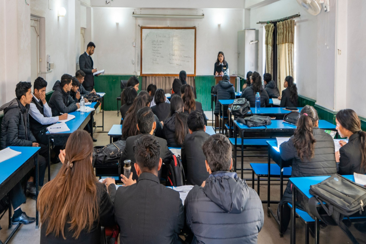 Where to find the faculty?