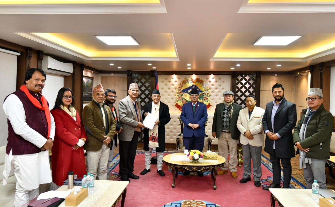 Draft team submits common minimum programme