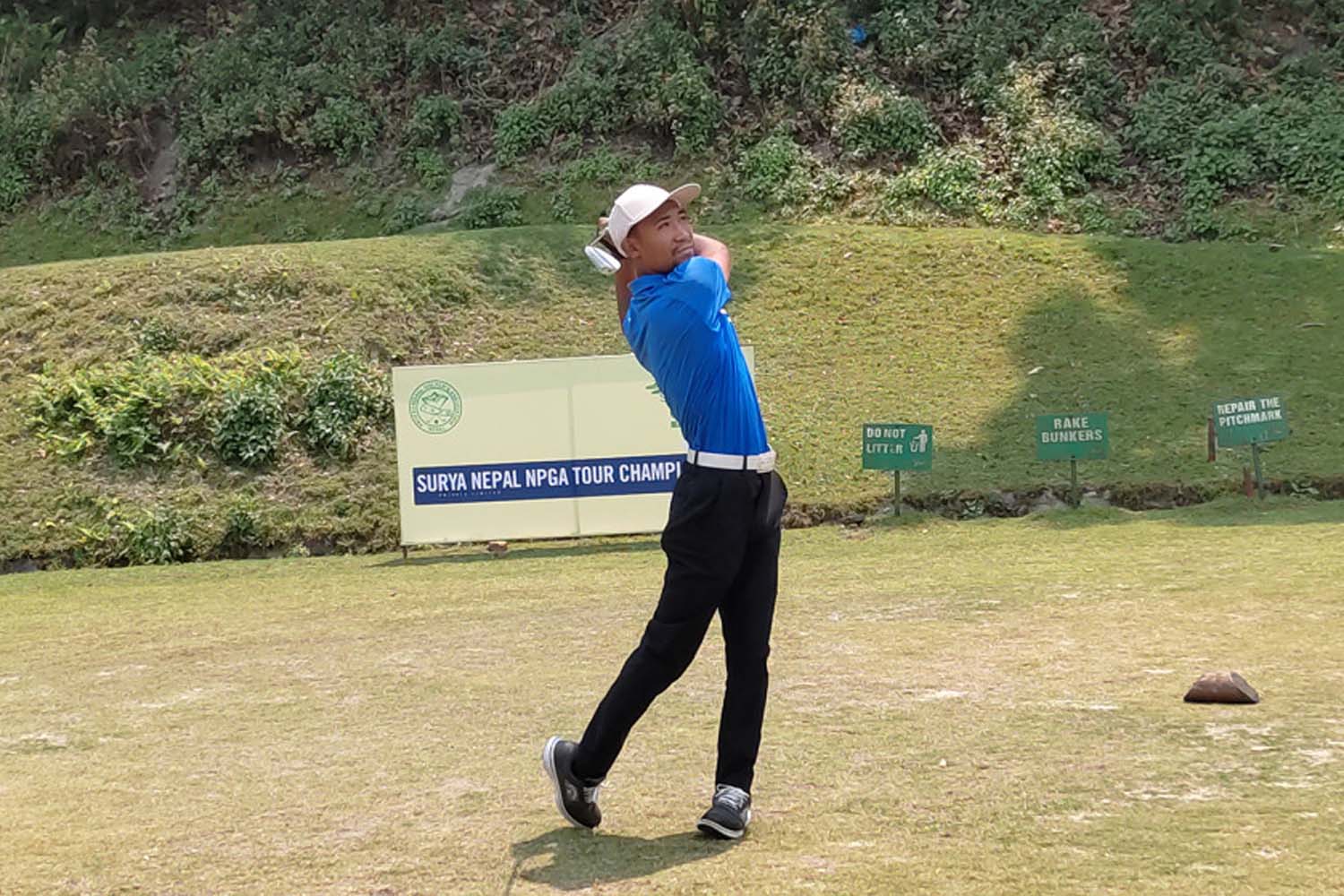 Amateur Tamang Takes Sole Lead