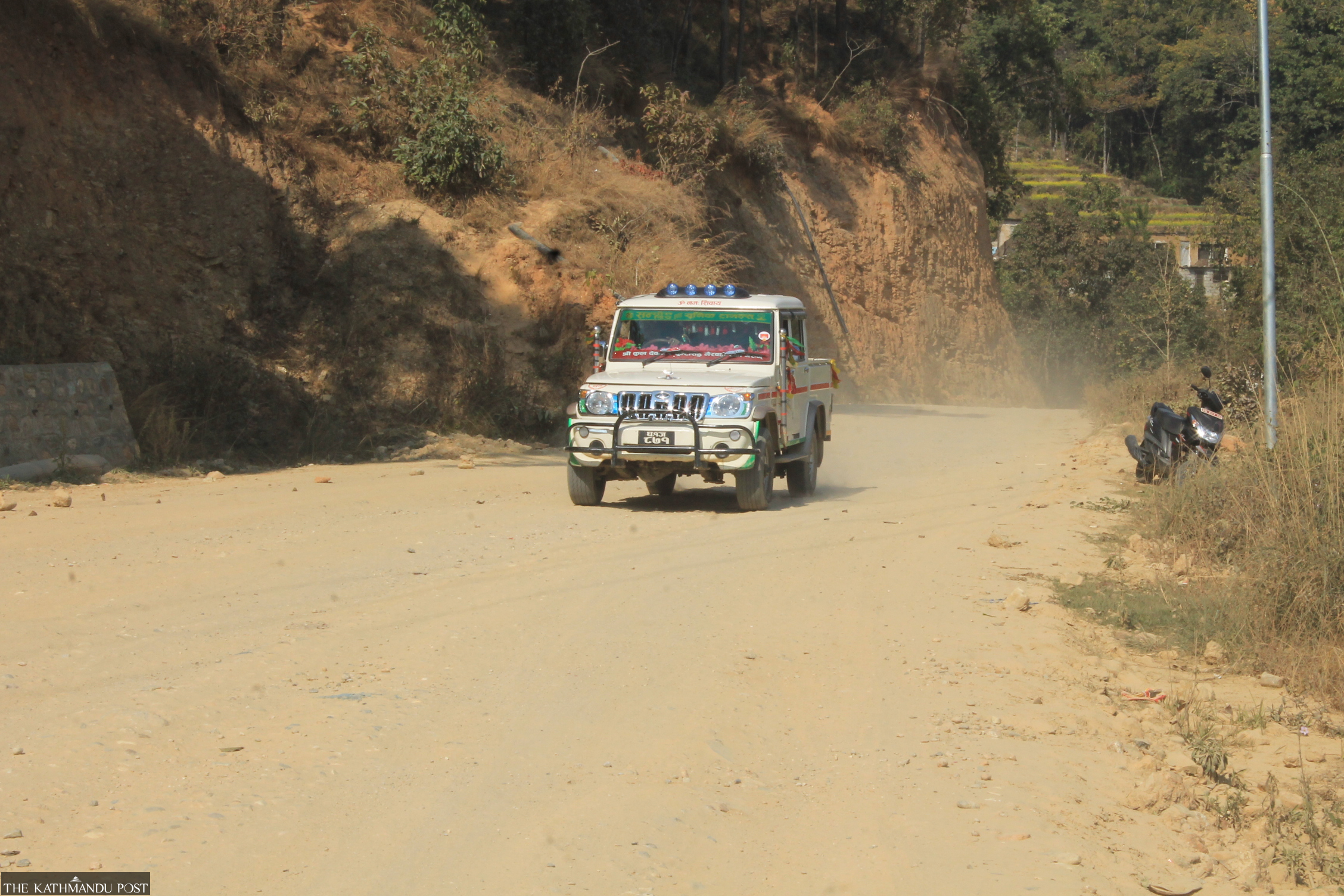 Kathekhola residents struggle with dust and inconvenience from ...