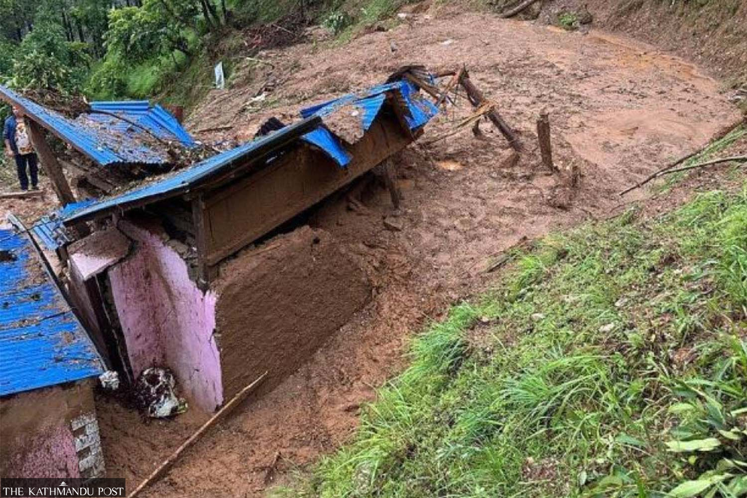 Five of a family dead in Gulmi landslide