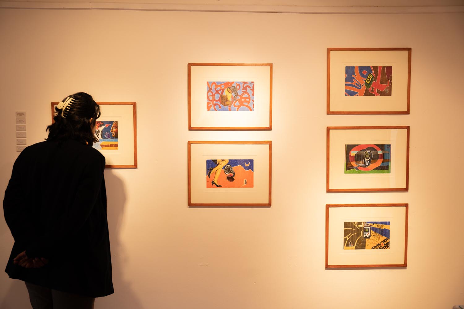 A surreal narrative of money