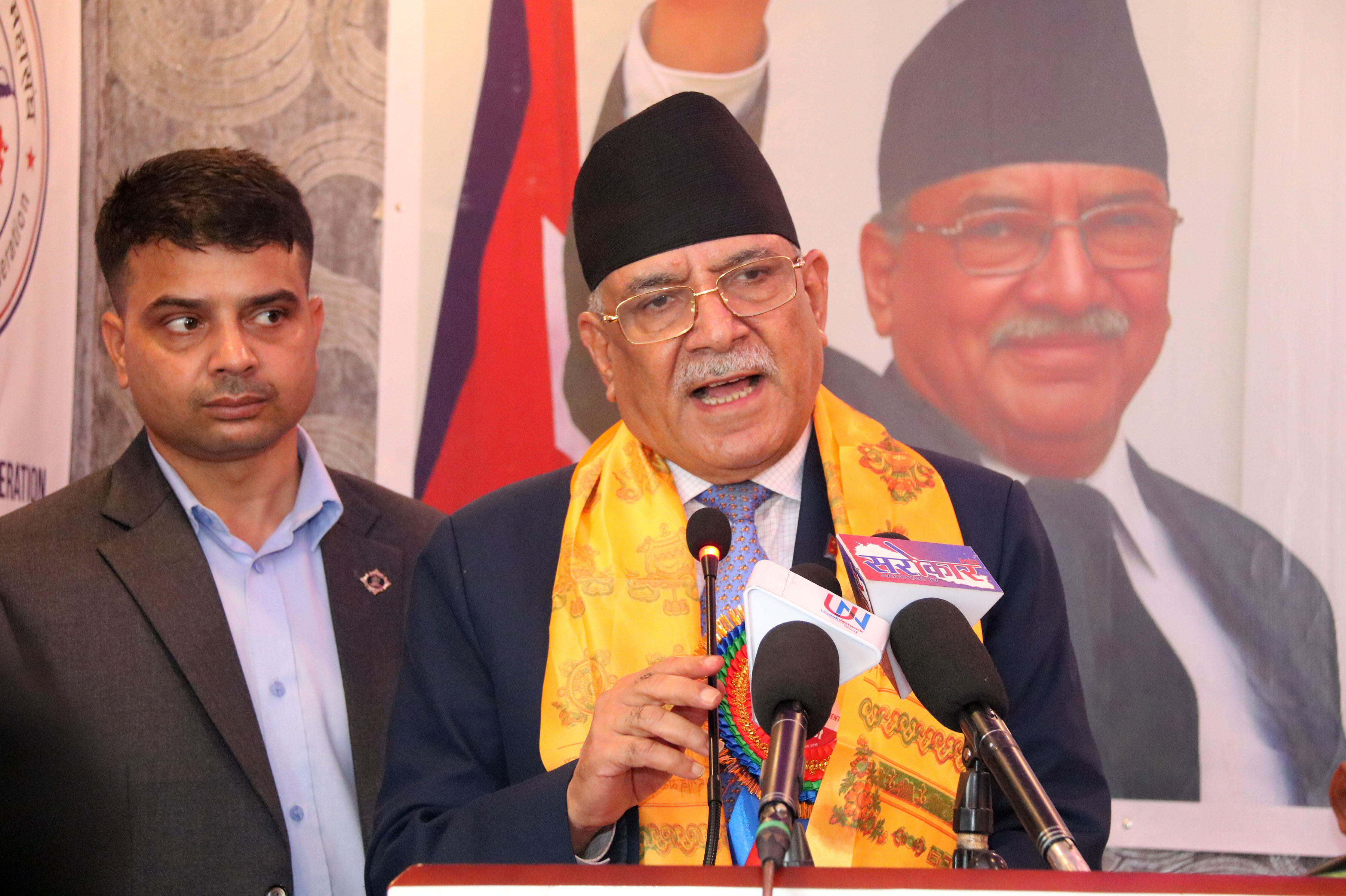 Dahal warns of protest, experts doubt his ability to organise people