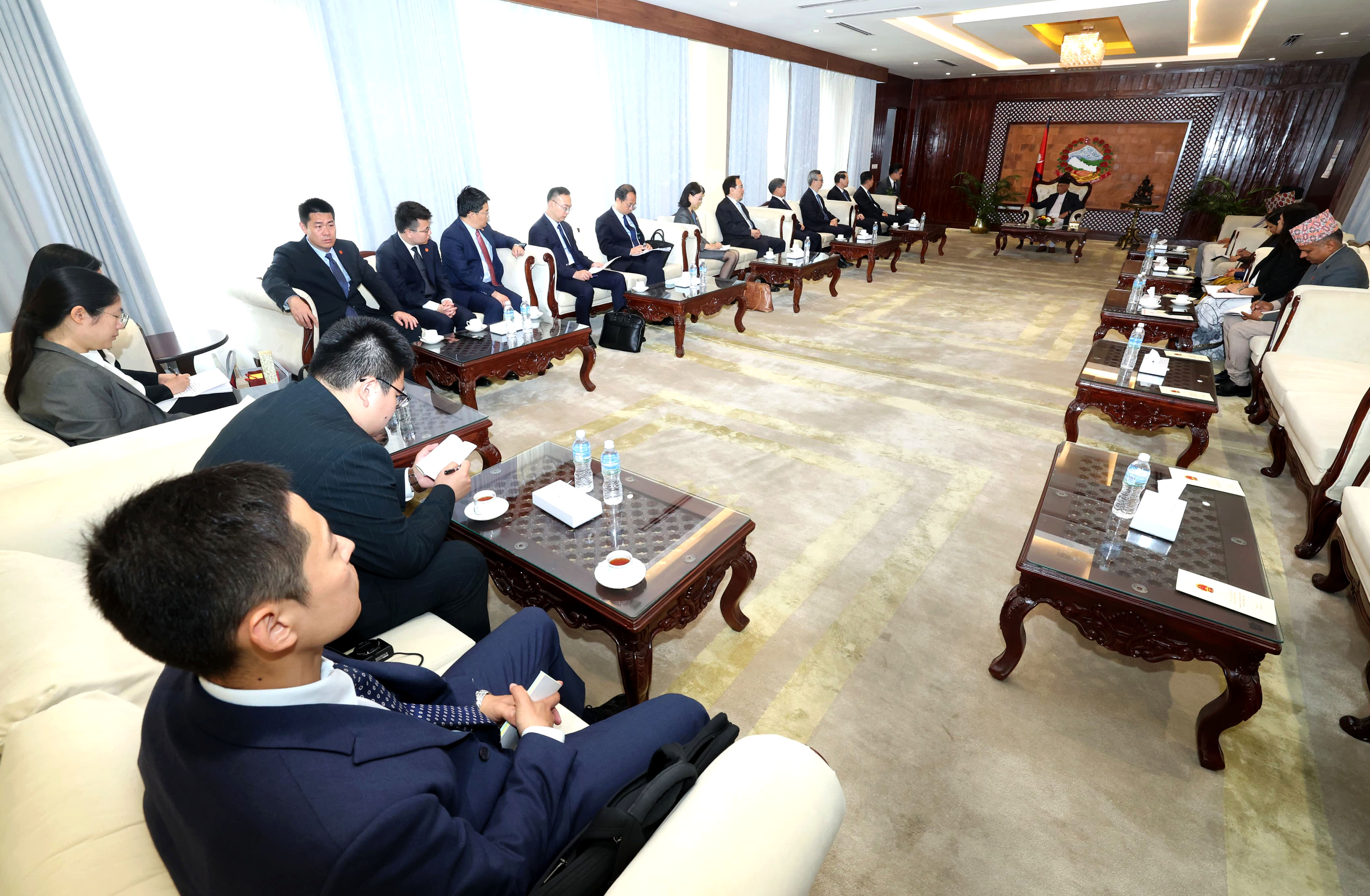 Chinese delegation meets Prime Minister Oli